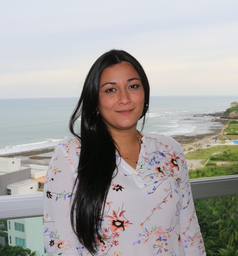 Ashley Luna - Panama Sol Realty